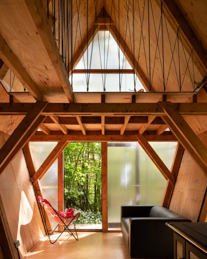 Invisible Studio Creates £20 K Self-Build House Kit - Living in a shoebox