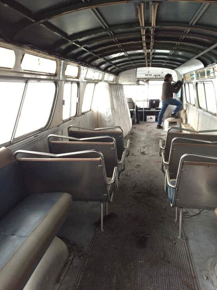 New York Woman Buys 1966 Greyhound Bus for $7,000 and Turns It Into a ...