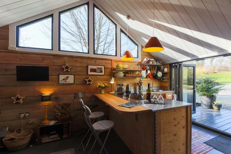 Cornish Cabin Offers a Serene Break Away From Everyday Life - Living in ...