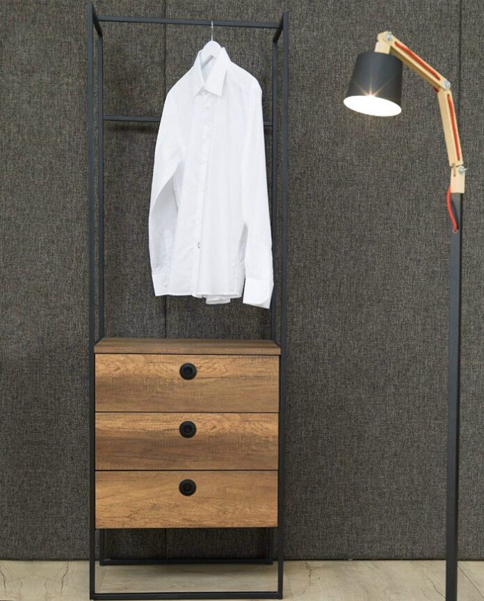 Ten Stunning Hall Trees That Will Make Your Entryway Stand Out - Living ...