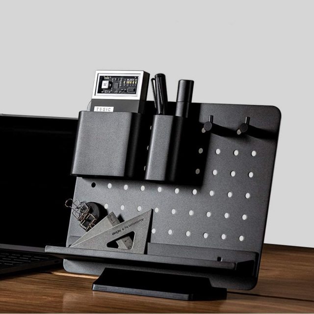 Get Your Desk Organised in No Time With These 25 Ideas - Living in a ...