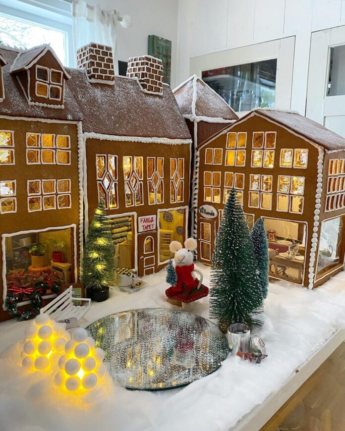 Swedish Woman Creates Delightful Gingerbread Neighborhood for Christmas ...