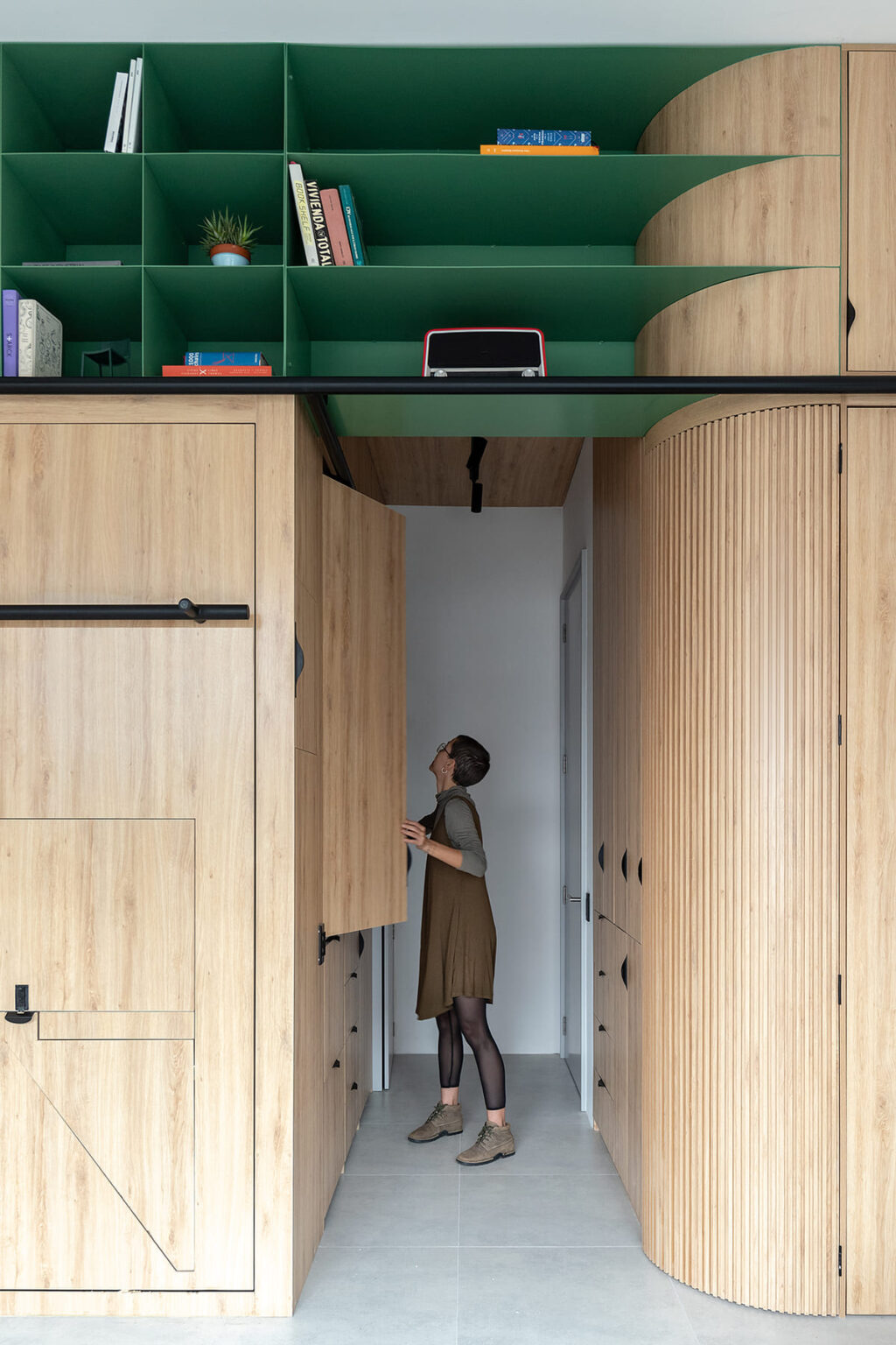 Transformer Micro Apartment Is Light and Airy Thanks to Ingenious ...