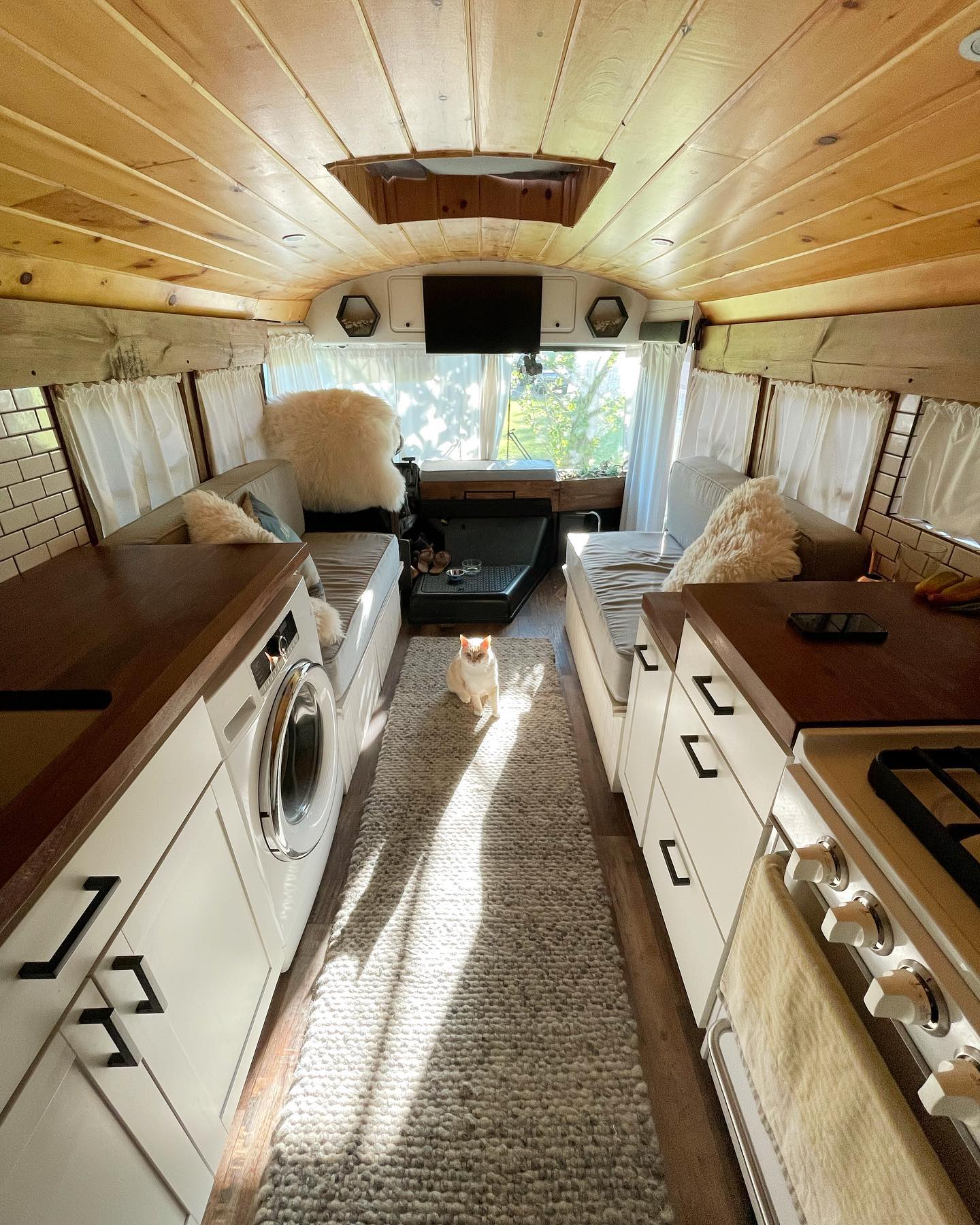 This Bus Conversion Has One of the Best-Organized Kitchens You Will ...