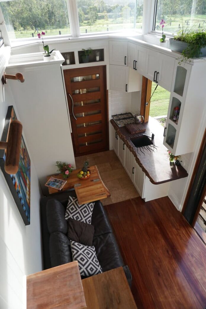 Australian Man Transforms Rusty $50 Shipping Container Into ...