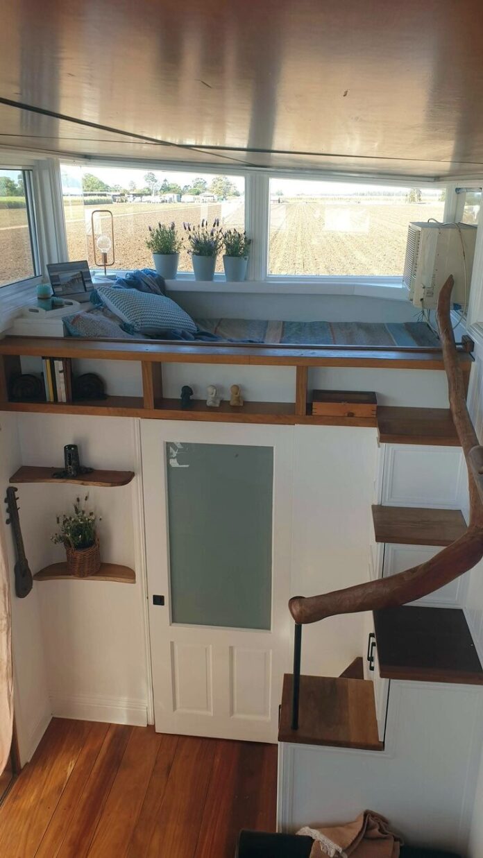 Australian Man Transforms Rusty $50 Shipping Container Into ...