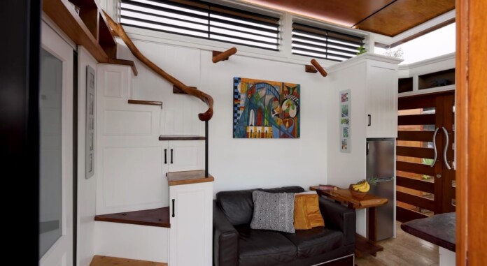 Australian Man Transforms Rusty $50 Shipping Container Into ...