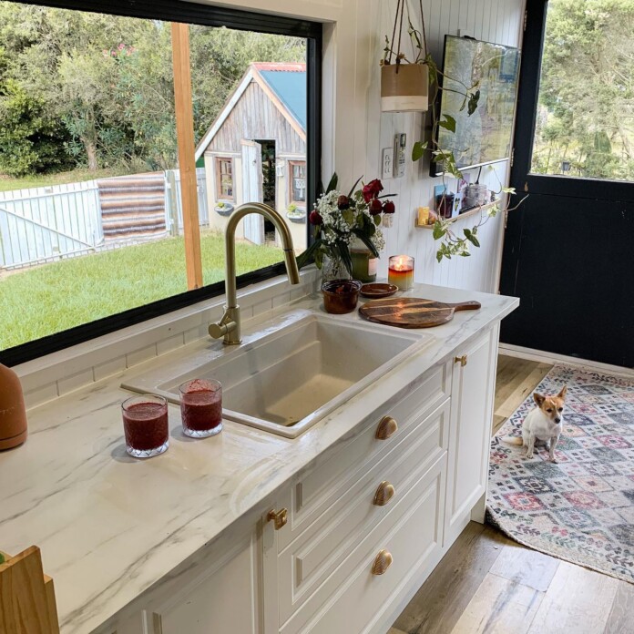 Two Women Build a Charming Tiny House with a Little Help from Their ...
