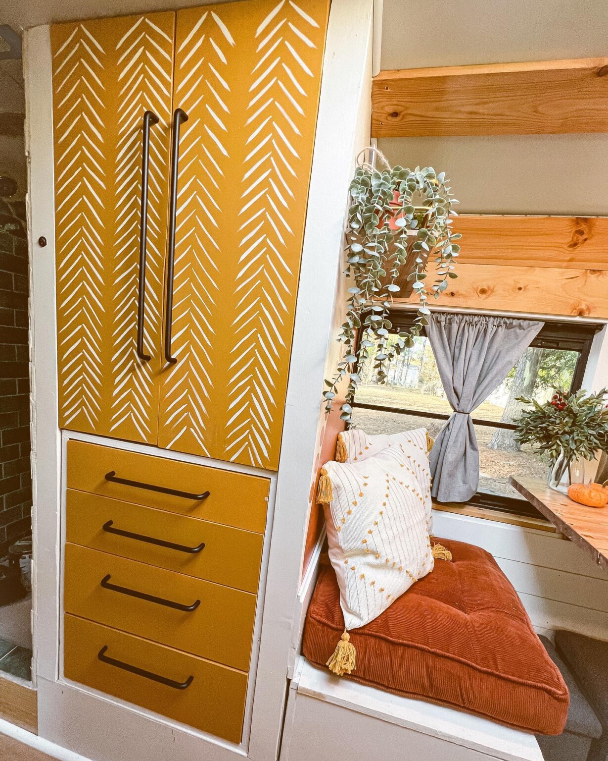 From Army to Adventure: Couple Converts Old Bus Into Beautiful Boho ...