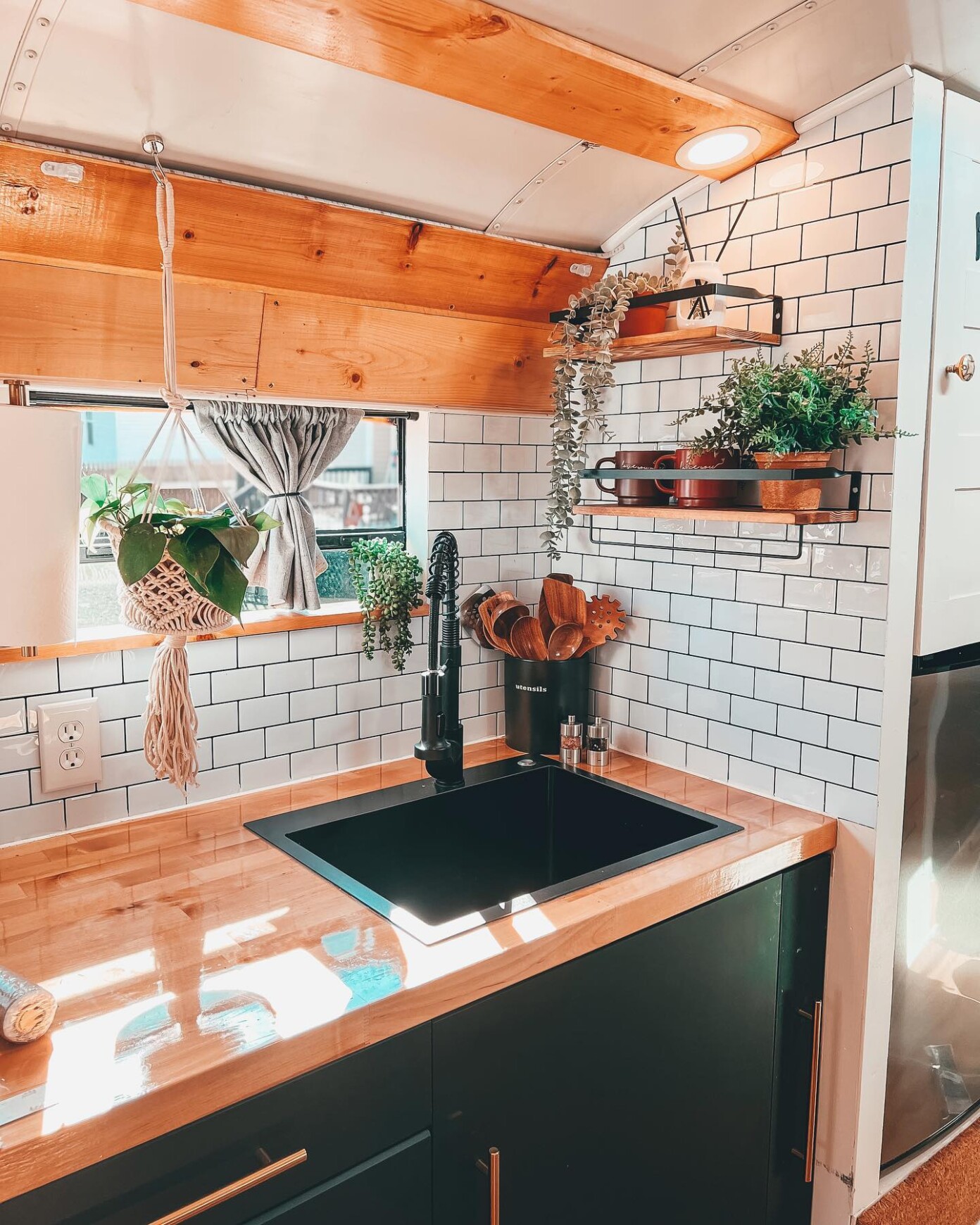 From Army to Adventure: Couple Converts Old Bus Into Beautiful Boho ...
