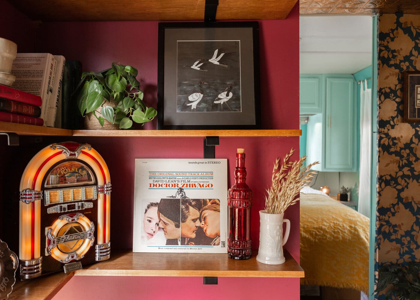 Haas+x+Oakland+RV+_28PRINT_29-12 - Living in a shoebox