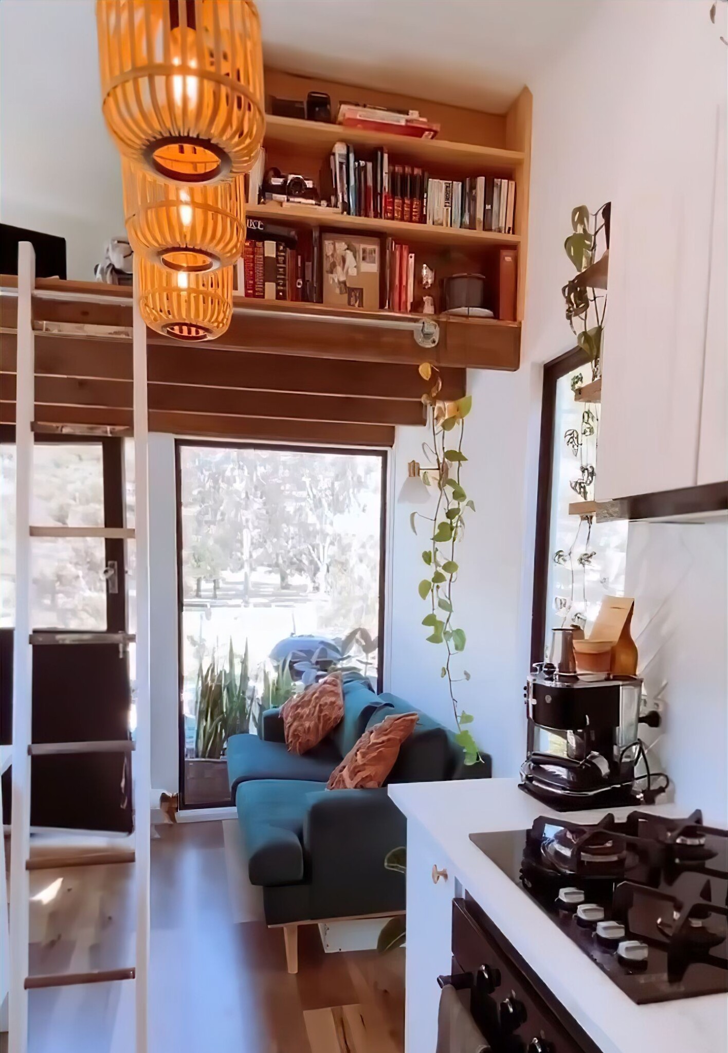 Two Women Build a Charming Tiny House with a Little Help from Their Families. See Inside ...