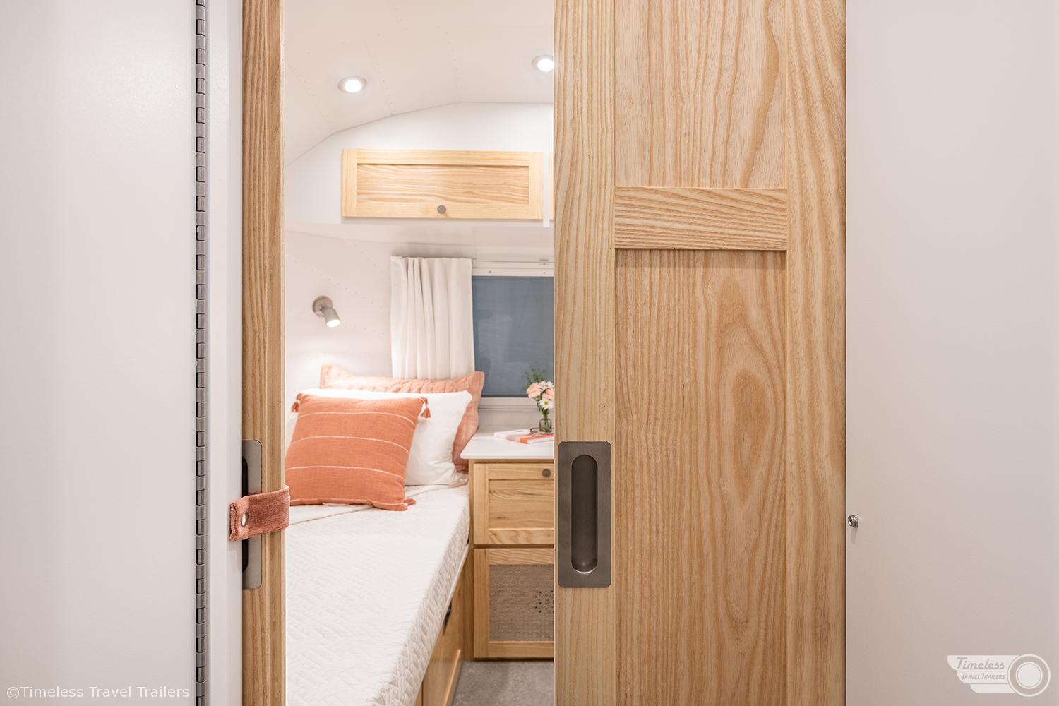 Sanctuary-Airstream-by-Timeless-Travel-Trailers_4 - Living in a shoebox