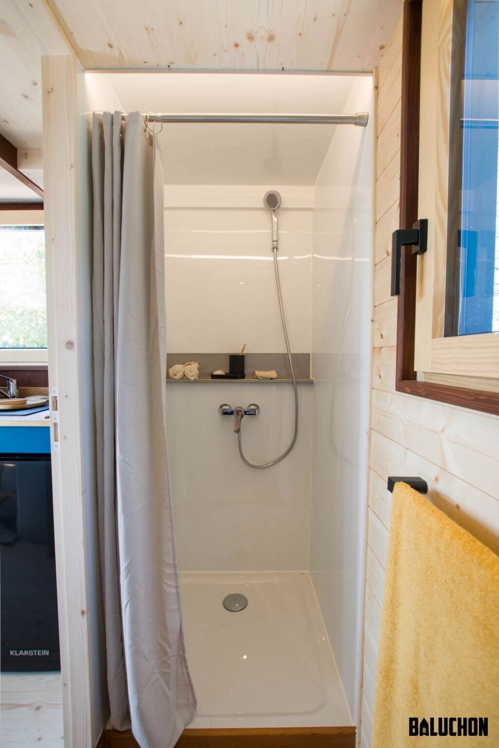 Custom Tiny House Provides Comfortable Living All Year and a Dream ...