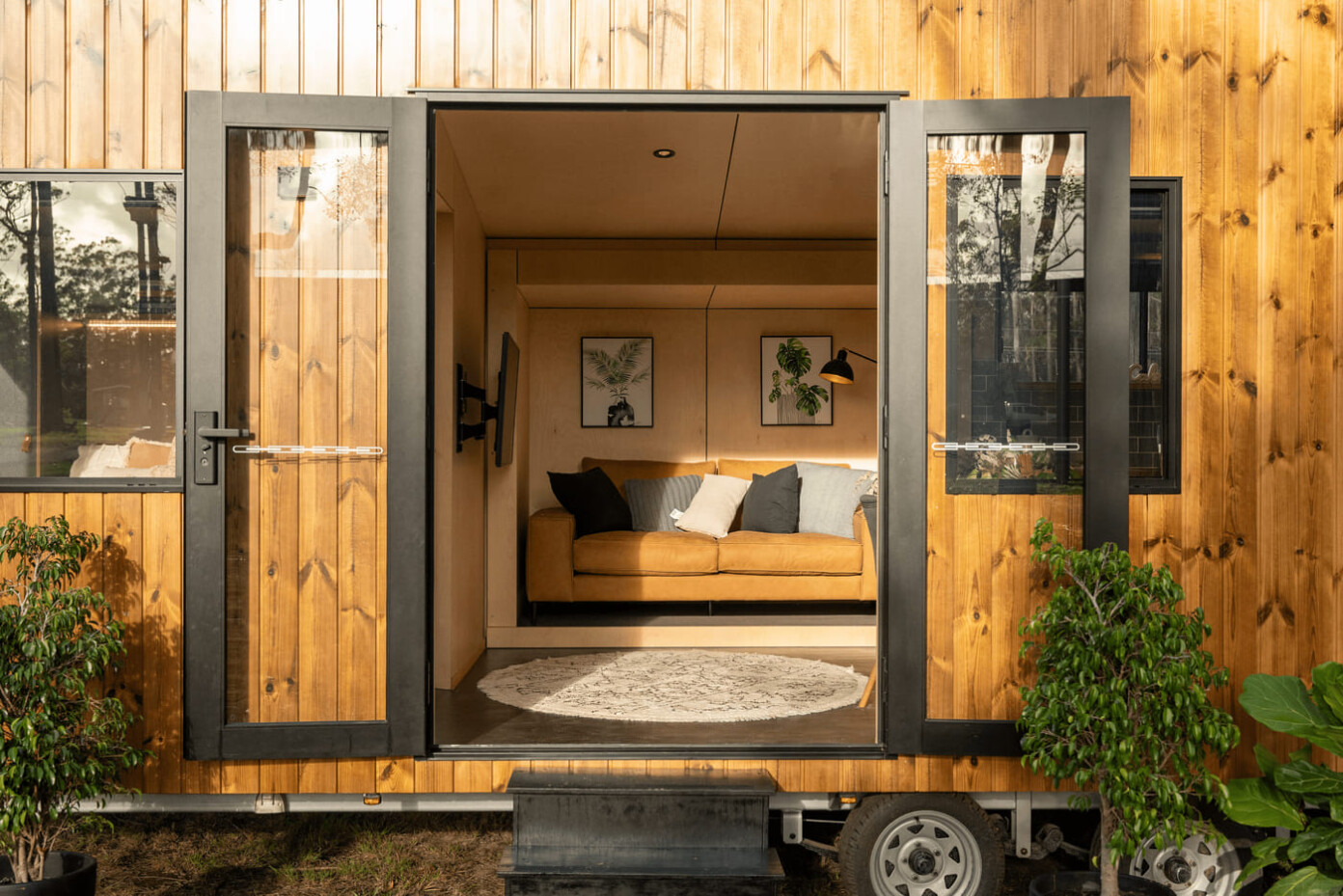 Single-Level Tiny House Ditches Lofts and Ladders With Innovative Slide ...
