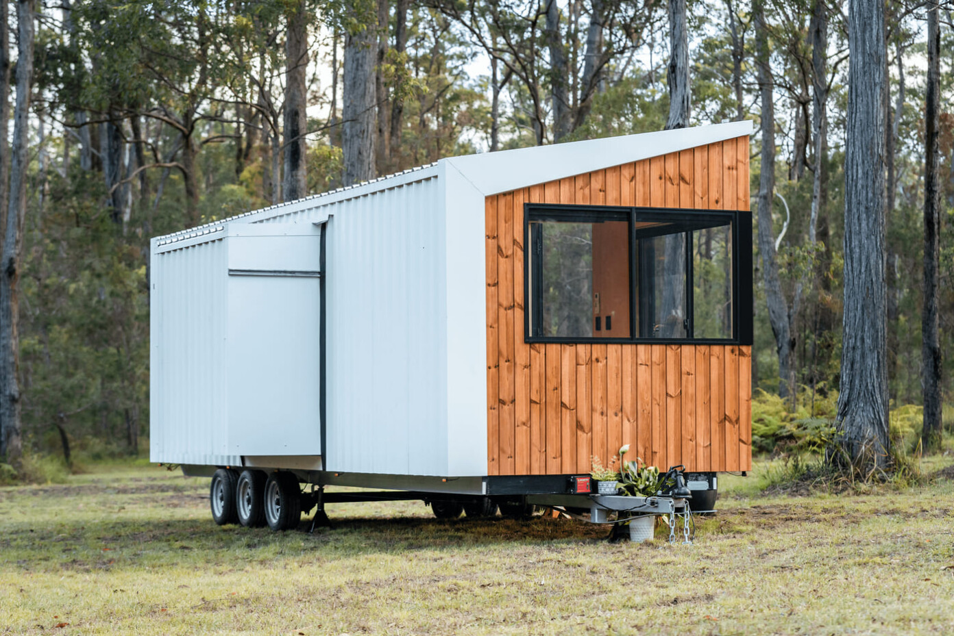 Single-Level Tiny House Ditches Lofts and Ladders With Innovative Slide ...