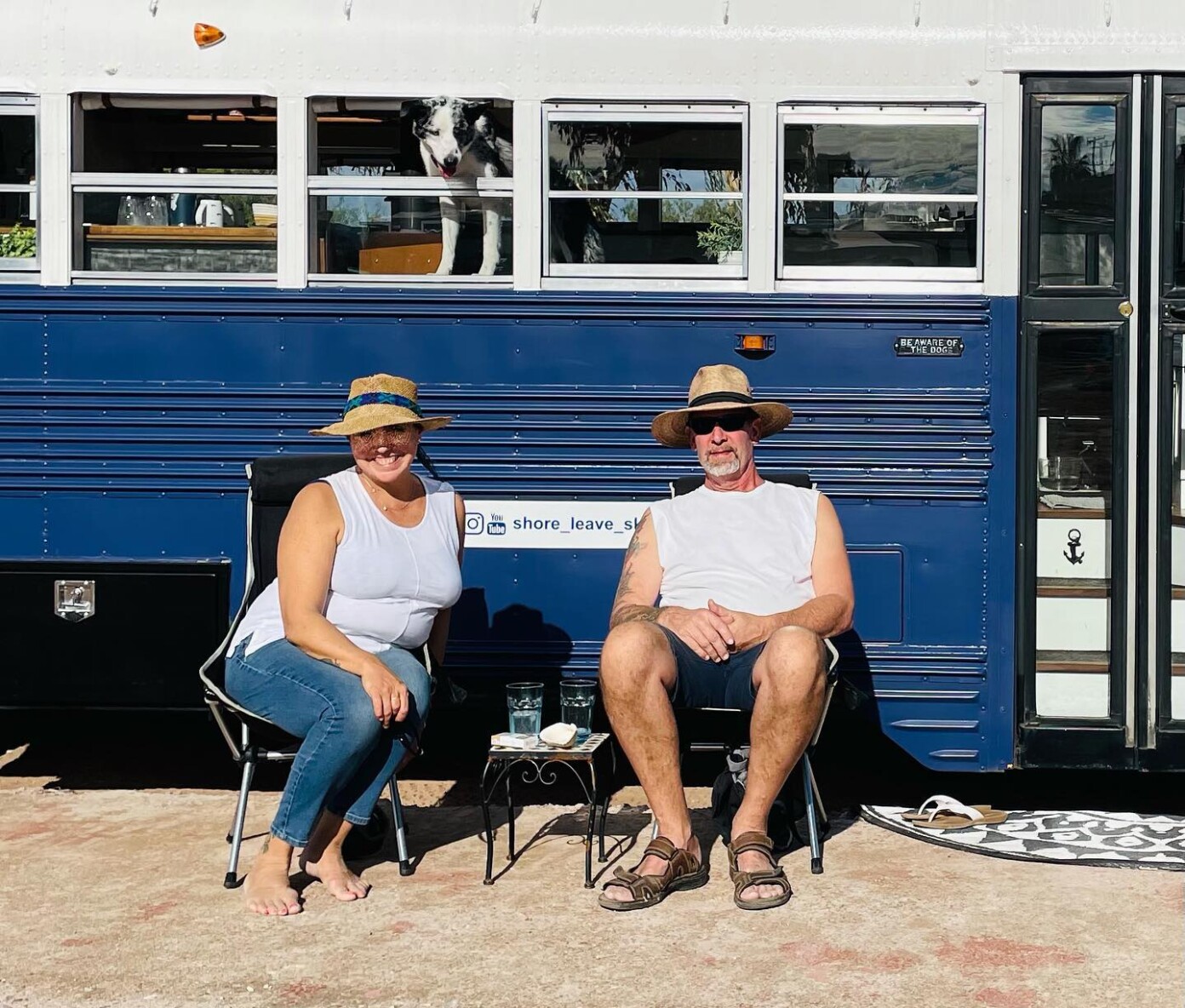 Retired Couple Lives the Dream in a Converted School Bus – See Inside ...
