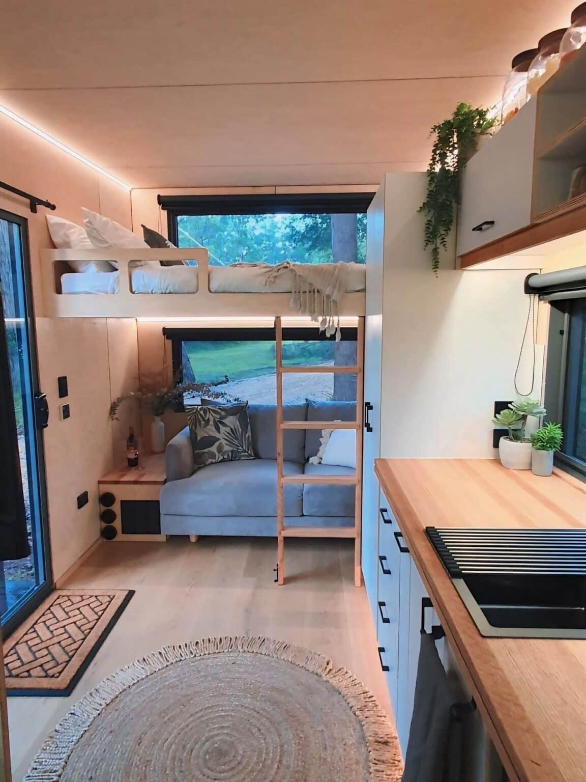 Häuslein Tiny House Co Unveils Budget-Friendly Tiny Home with Full Off ...