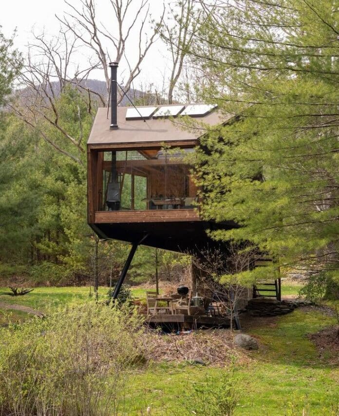 From Tranquil Treehouses to Aesthetic A-Frames: 9 Dreamy Cabins That ...