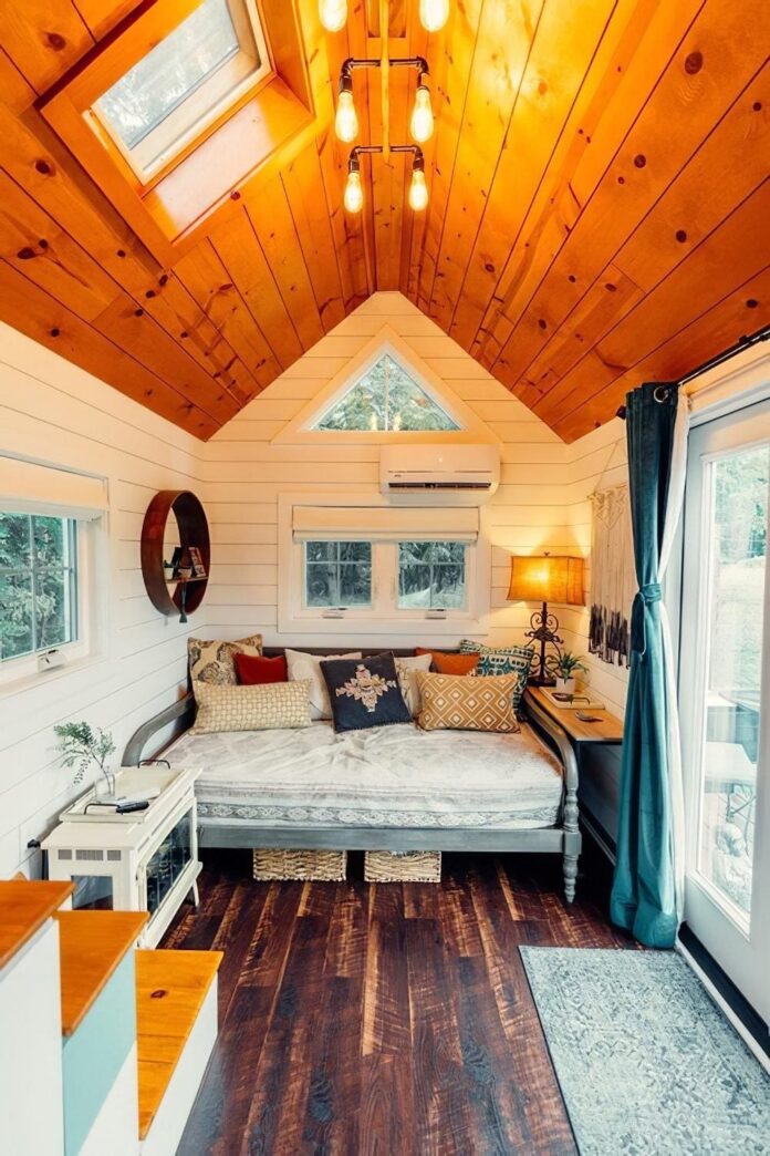 This Adorable $60K Tiny Home Is for Sale - And It Comes Fully Furnished ...