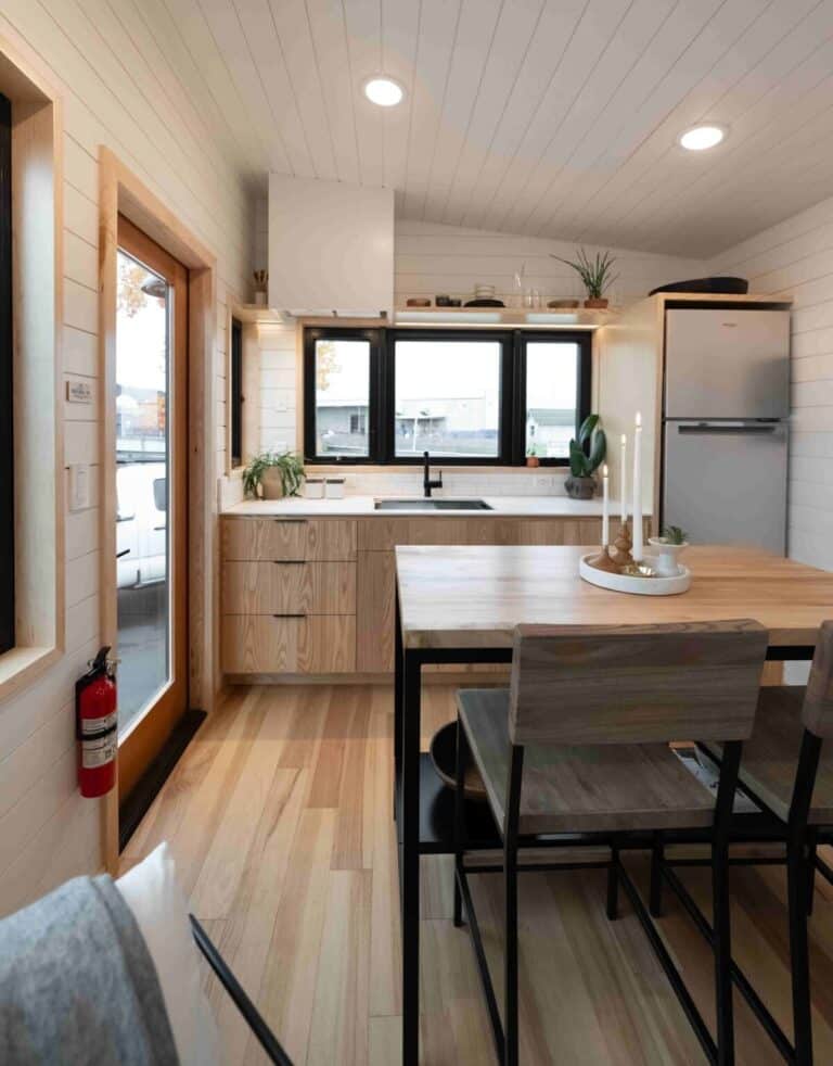 Hate Climbing Ladders? This Game-Changing Tiny Home Keeps Everything on ...