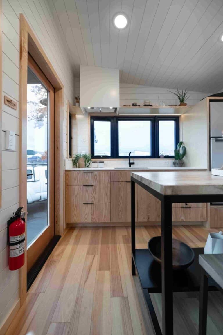 Hate Climbing Ladders? This Game-Changing Tiny Home Keeps Everything on ...