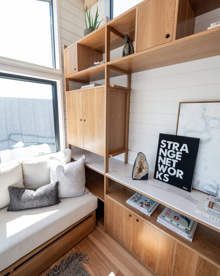 This Vermont Tiny House Packs a Master and Two Kids’ Bedrooms Into a Single, Well-Designed Loft ...