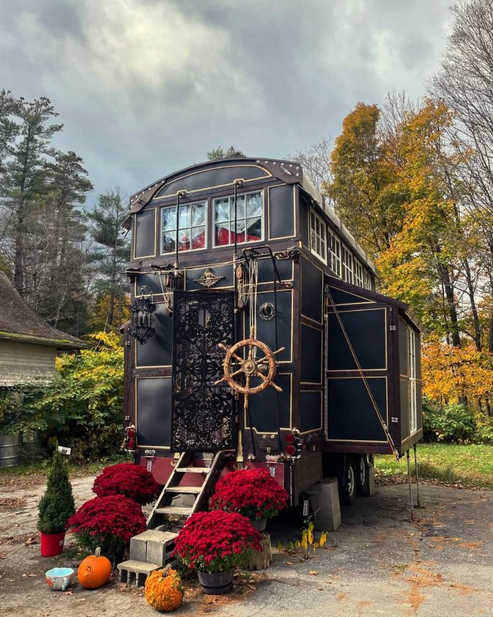 This $25K Scrap-Built Tiny House Expands Into a Tudor-Steampunk Cottage ...