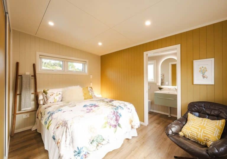 Skip the Ladder - This English Garden-Inspired Tiny Home Is All on One ...