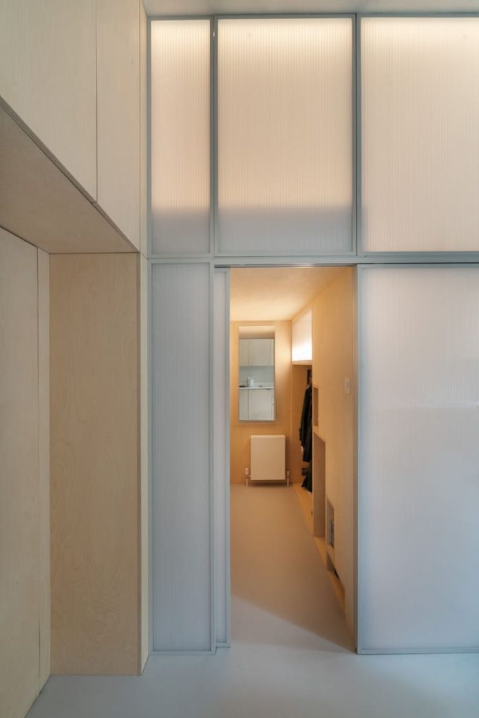 How a Japanese-Style Sleeping Pod Made This $590K London Micro Flat ...